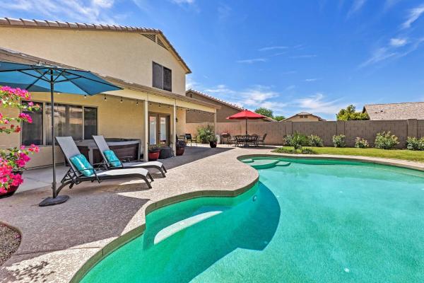 Spacious Phoenix-area Escape With Pool And Hot Tub - Avondale, AZ