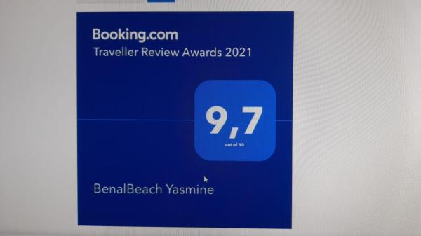 Benalbeach Yasmine - Málaga-Costa del Sol Airport (AGP)