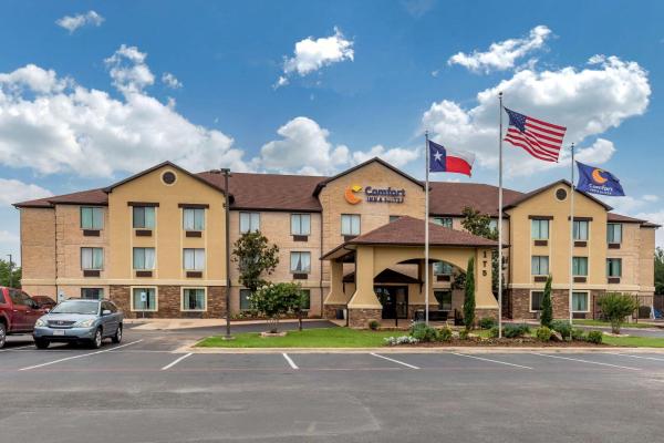 Comfort Inn & Suites Mansfield - 맨스필드