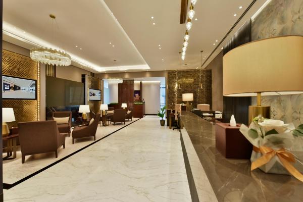 Bahrain Airport Hotel Airside Hotel For Transiting And Departing Passengers Only - Bahreïn