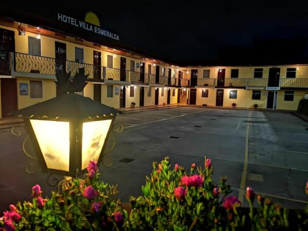 Hotel Y Restaurante Villa Esmeralda -