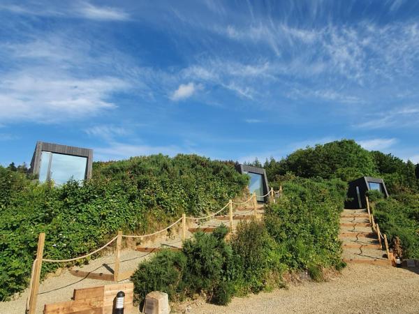 Stormchaser: A Unique Coastal Escape - Gorey