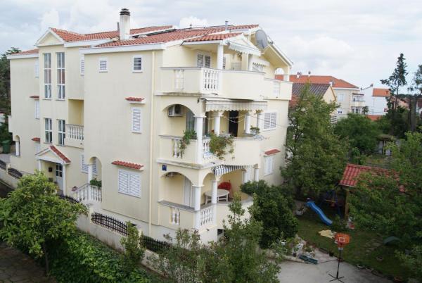 Apartments Marta - Zadar - Near The Sea - Zadar