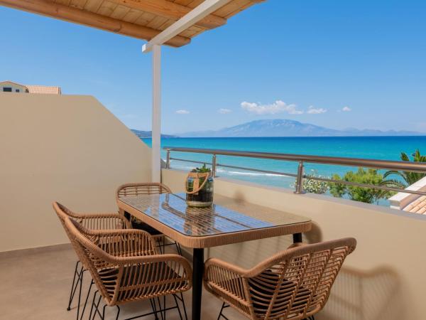 Paradise Elegant Beach Apartments, By Zantewize - Zakynthos