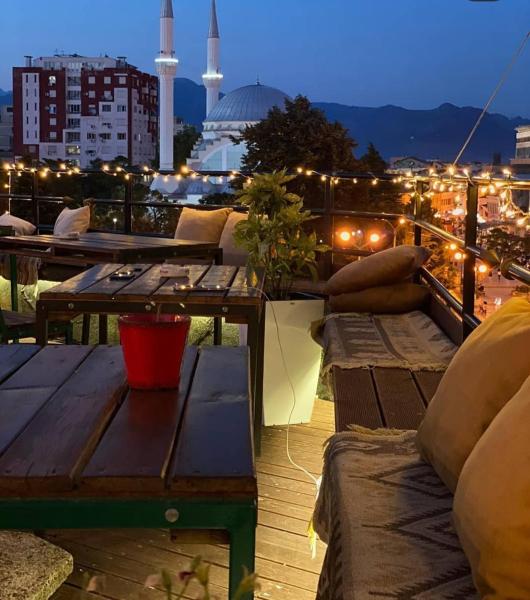 The Rooftop Hostel - Shkodra