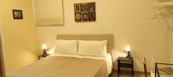 Sansevero La Ca De Pitor - Naples