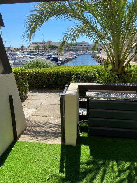 Purple Secret Naturiste - Agde