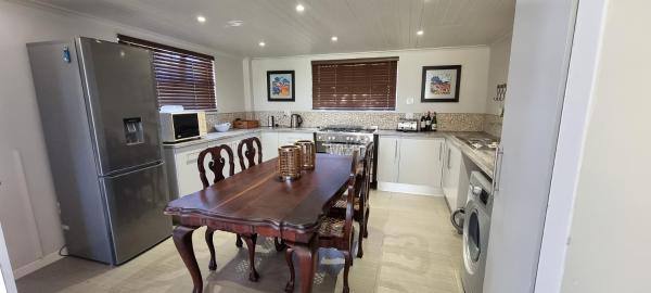 Dullvino First House - Dullstroom