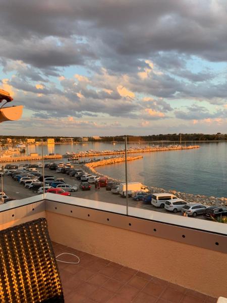 Apartment Eva Marie - Caska