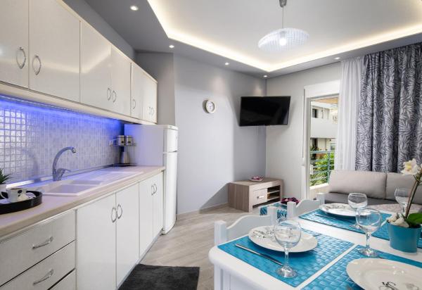 Leonardo Apartamente - Ситония