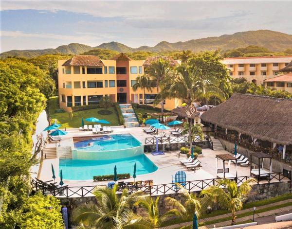 Family Selection At Grand Palladium Vallarta Resort & Spa - All Inclusive - Punta Mita