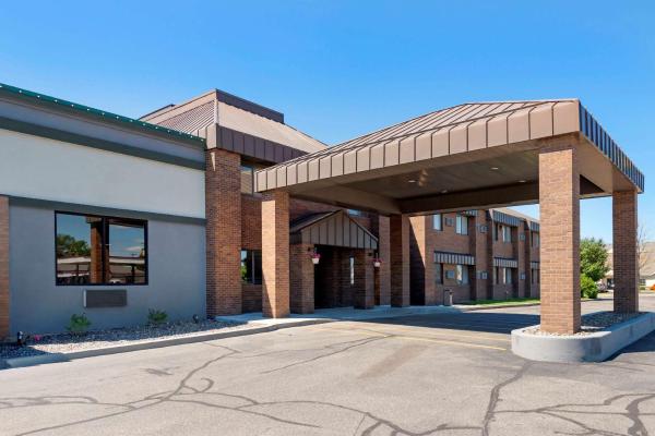 Quality Inn St Cloud West - Cold Spring, MN