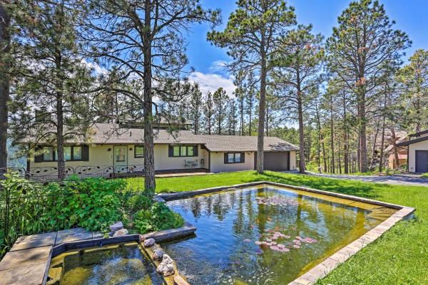 Rustic Black Hills Retreat With Expansive Views - Mount Rushmore National Memorial