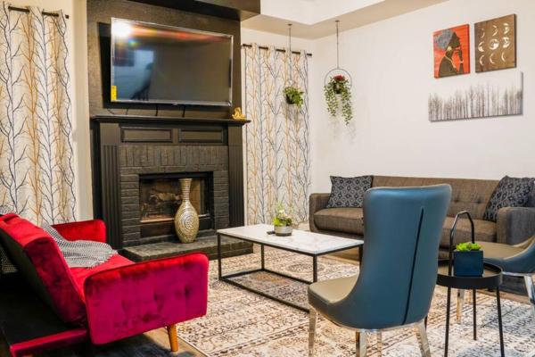 Remodeled Luxury With Proximity - Grapevine, TX