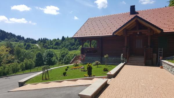 Chalet Mit 7.000 M2 Land Und Wunderschöne Aussicht - Croatia