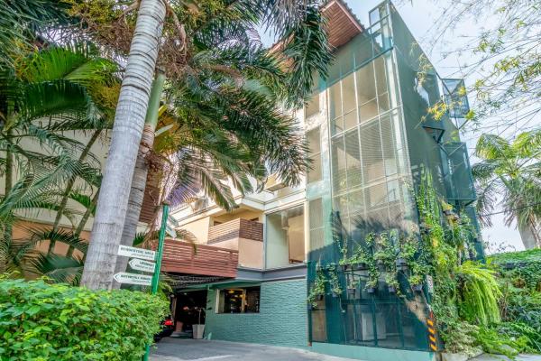 The Palm Hotel - Bang Yai