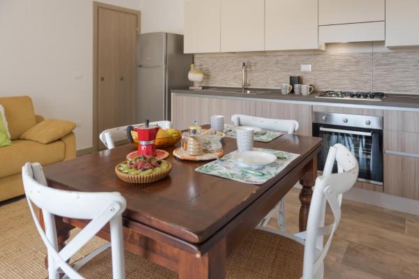 Casa Antu - Appartamento Con 2 Camere In Centro Abitato - Orosei