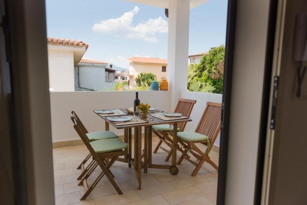 Casa Antu - Appartamento Con 2 Camere In Centro Abitato - Orosei