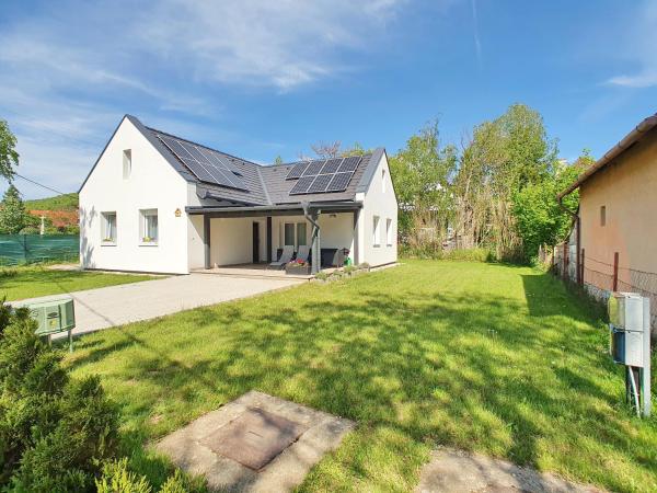 Holiday Home Vivi (Nr. 182) - Balatongyörök