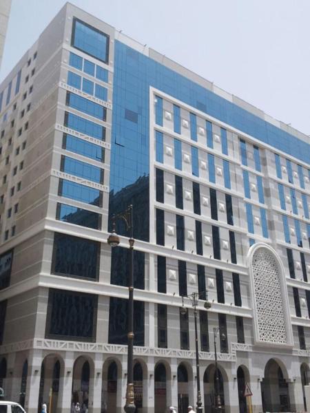 Nozol Royal Inn Hotel - Madinah