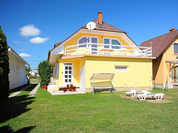 Holiday Home In Balatonlelle 40449 - Balatonlelle