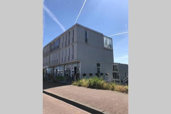 Large And Cosy House On The Water: Free Parking - Amsterdam