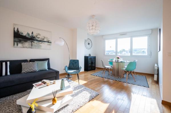 Immotovo - Suite Moderne - Paris 8 Min - Parking - Netflix - Ibis Orly Chevilly Tram 7