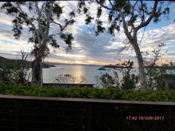 Compass Point 8 - Hamilton Island