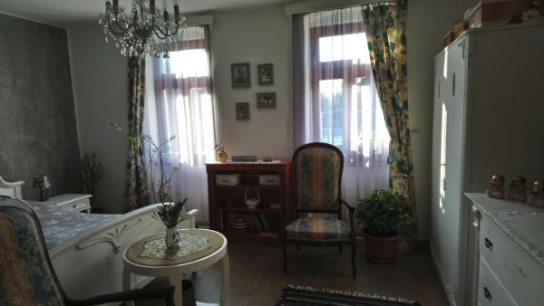 ÖRegporta Vendégház - Veszprém