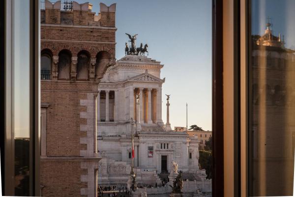 Piazza Venezia White Apartments - Rome
