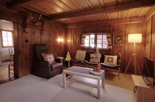 Charmant Appartement Avec Cachet De L'ancien - Martigny
