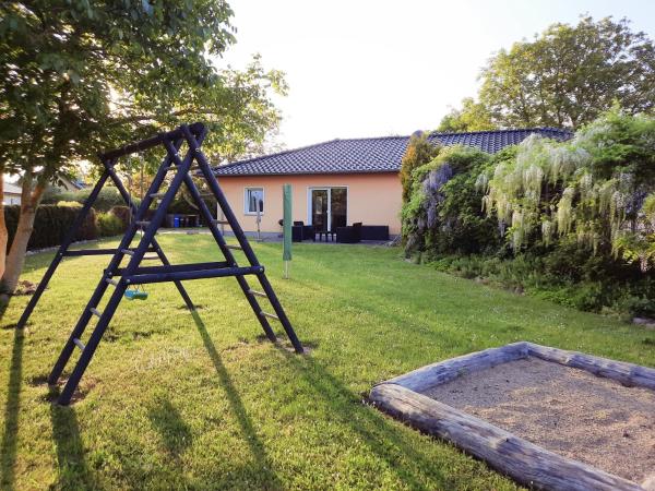 Ferienhaus Am Anger - Gustow