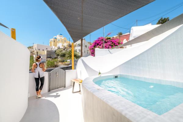Anila Suites - Santorini
