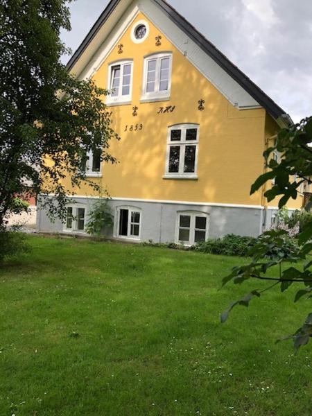 Allesø Gl. Sognefoged Gård - Denmark