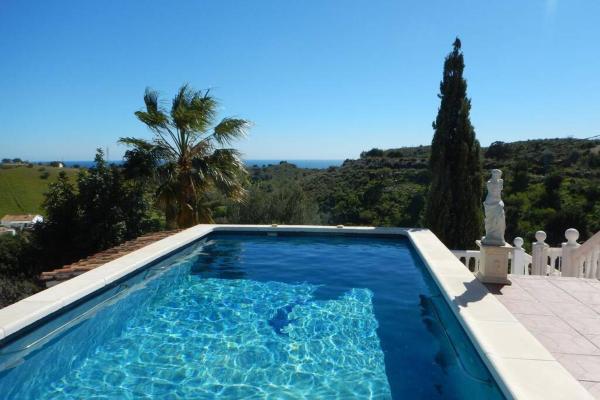 Spacious House With Sea View - Rincón de la Victoria