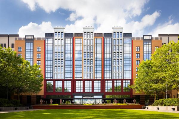 Disney Hotel New York - The Art Of Marvel - Chessy