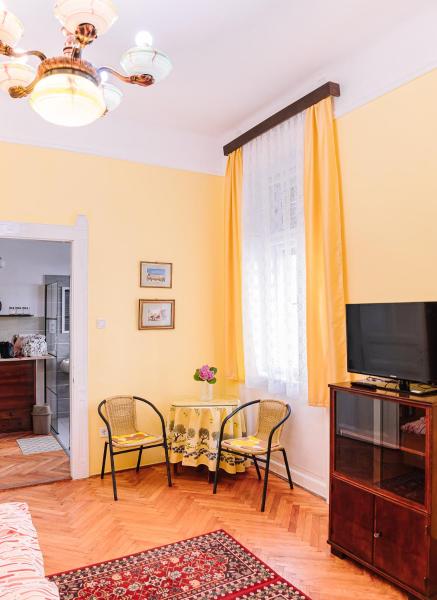 Hilda Central Apartment - Keszthely