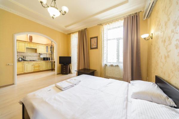 911 Apartments Antonovichа - Киев