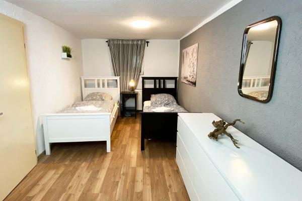 Cozy "Work And Stay" House - Leverkusen