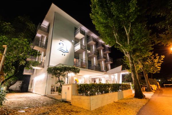 Hotel 21 Riccione - Emilia-Romagna