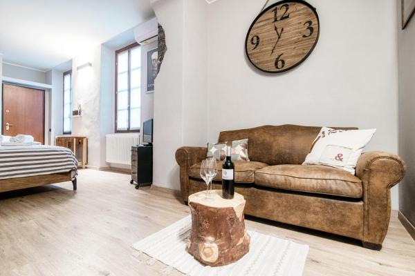 Wine House - The House Of Travelers - Como