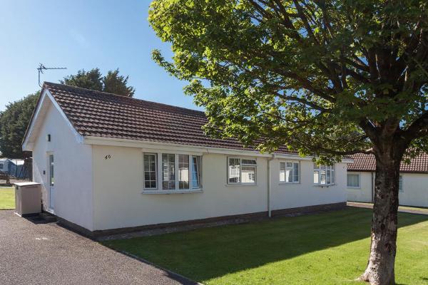 46 Gower Holiday Village - Rhossili