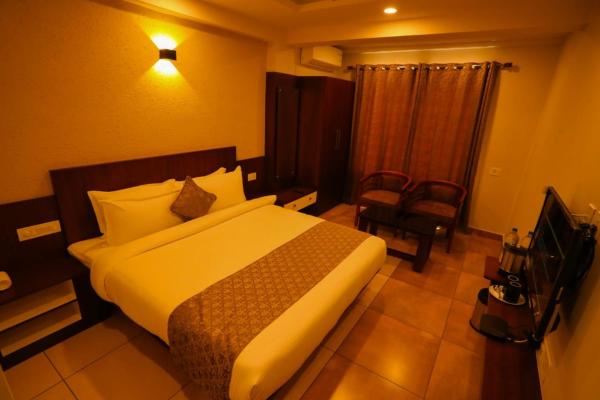 Zubis Inn Hotel - Wayanad
