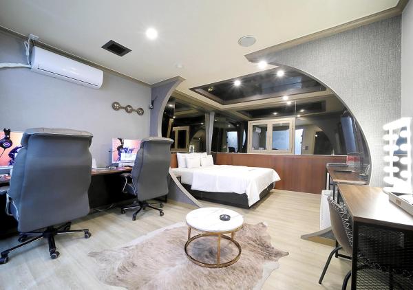 Hotel Via - 선부1동