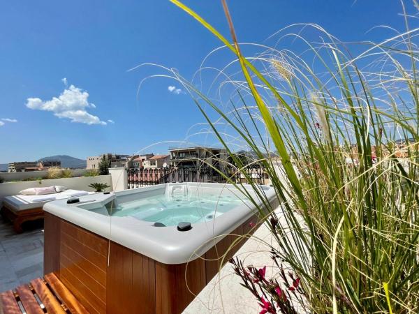 Home Avenue Luxury Townhouse - Olbia