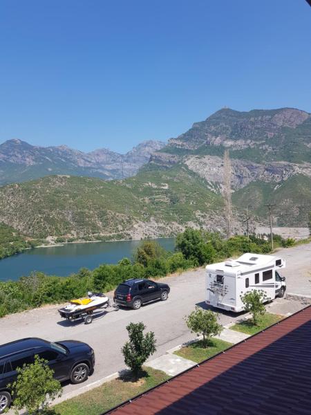 Lugina E Komanit - Koman