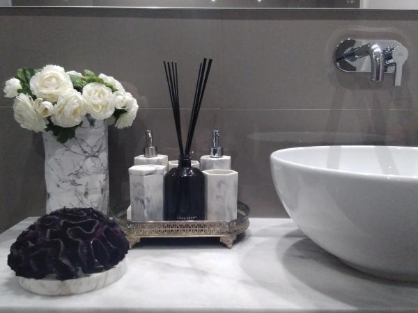 Luxury 3 Bedroom Penthouse With Private Garage - Braga