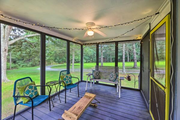 Rustic Hideaway With Fire Pit Less Than 1 Mi To River! - Hillsboro, WV