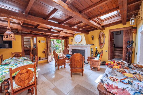 B&b Bone Novelle Dimora Storica Palazzo Zuzi - Italy