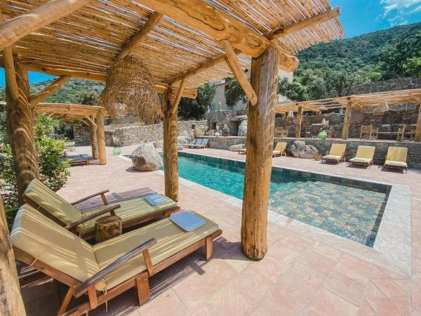 Résidence De Luxe 4 éToiles à Pietralba, 4 Logements Piscine Chauffée Balagne - Corsica